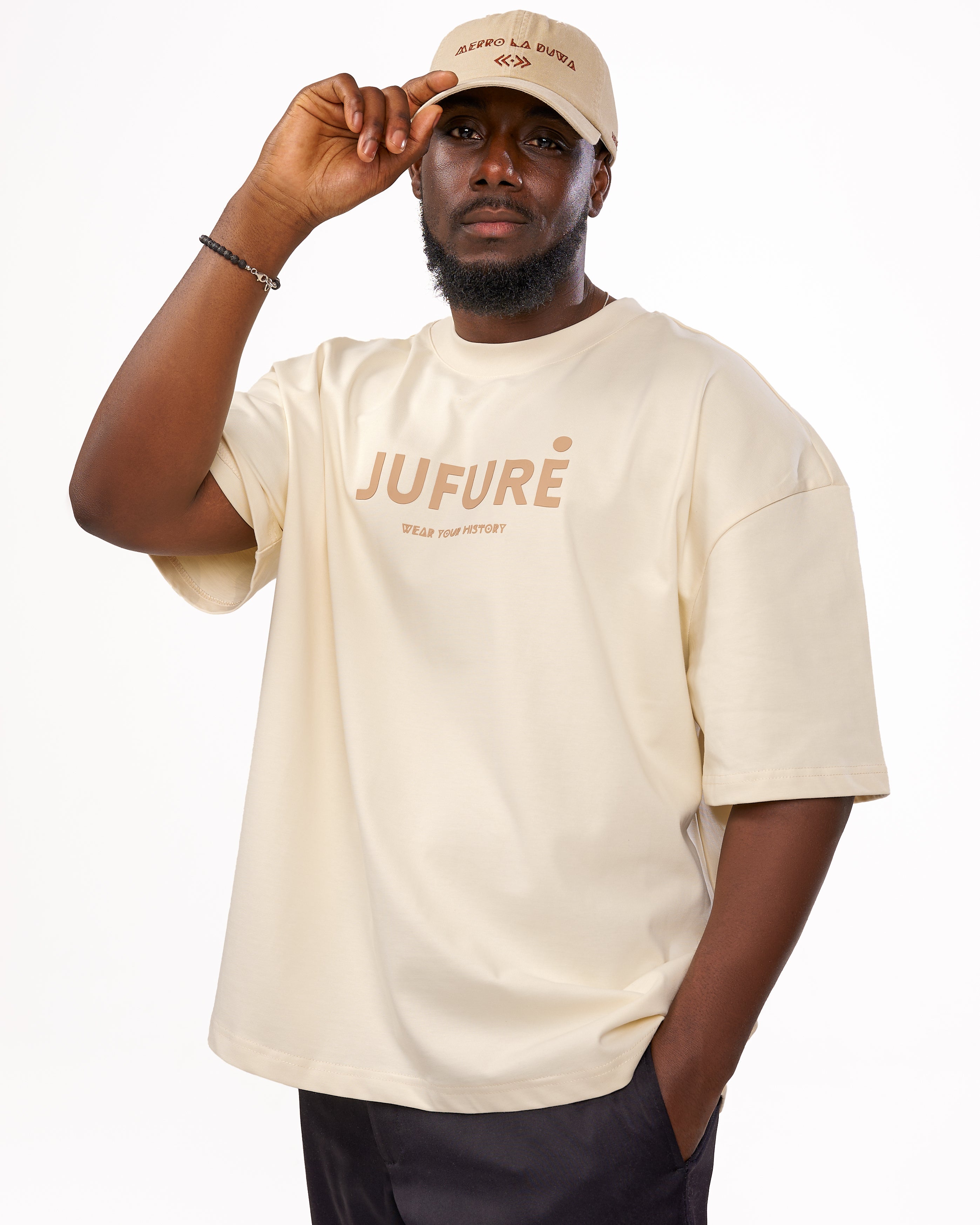Cream Membership T-Shirt — Light (Chest Logo) – Jufure